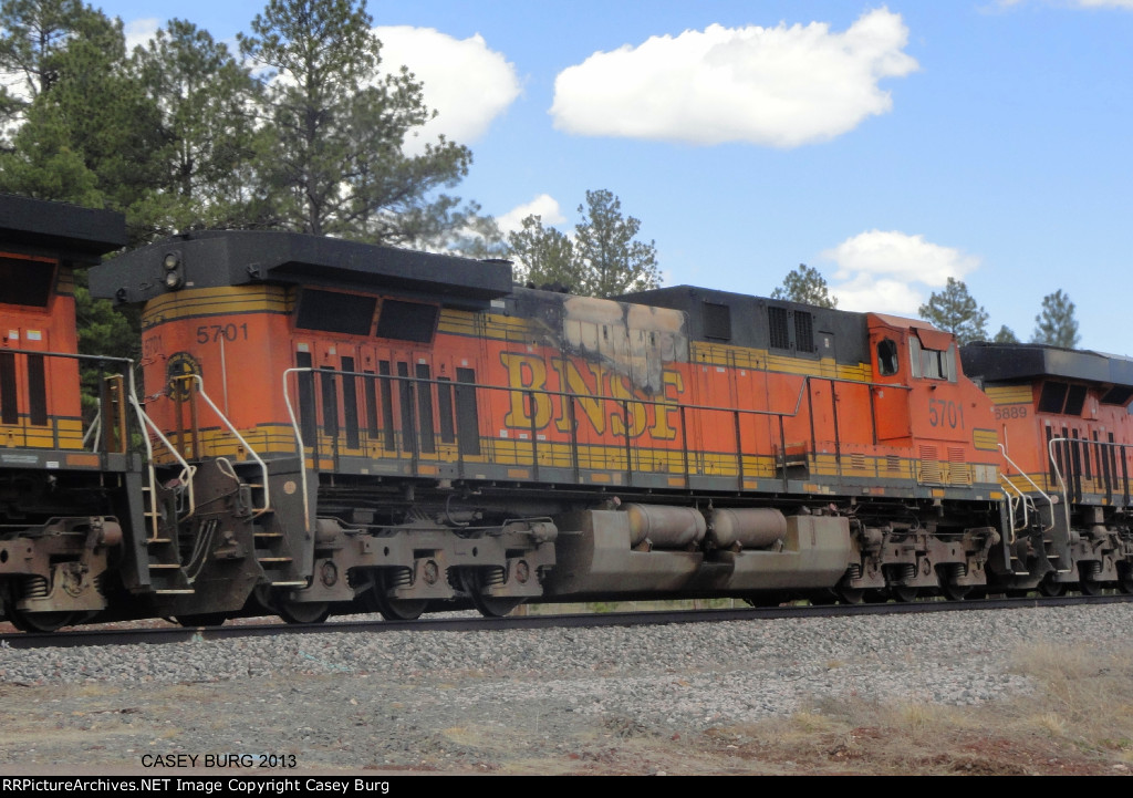 BNSF 5701